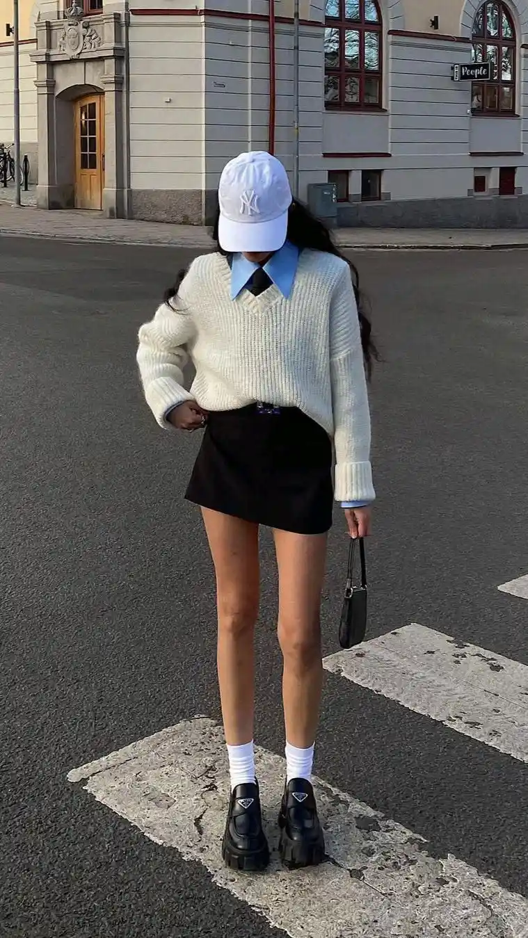 102 Preppy Aesthetic Outfits: Chic Ideas for Every Season - NewForestSafari