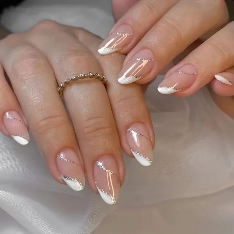 96+ Stunning Fall French Nails 2025: Ideas for Every Shape & Skin Tone ...