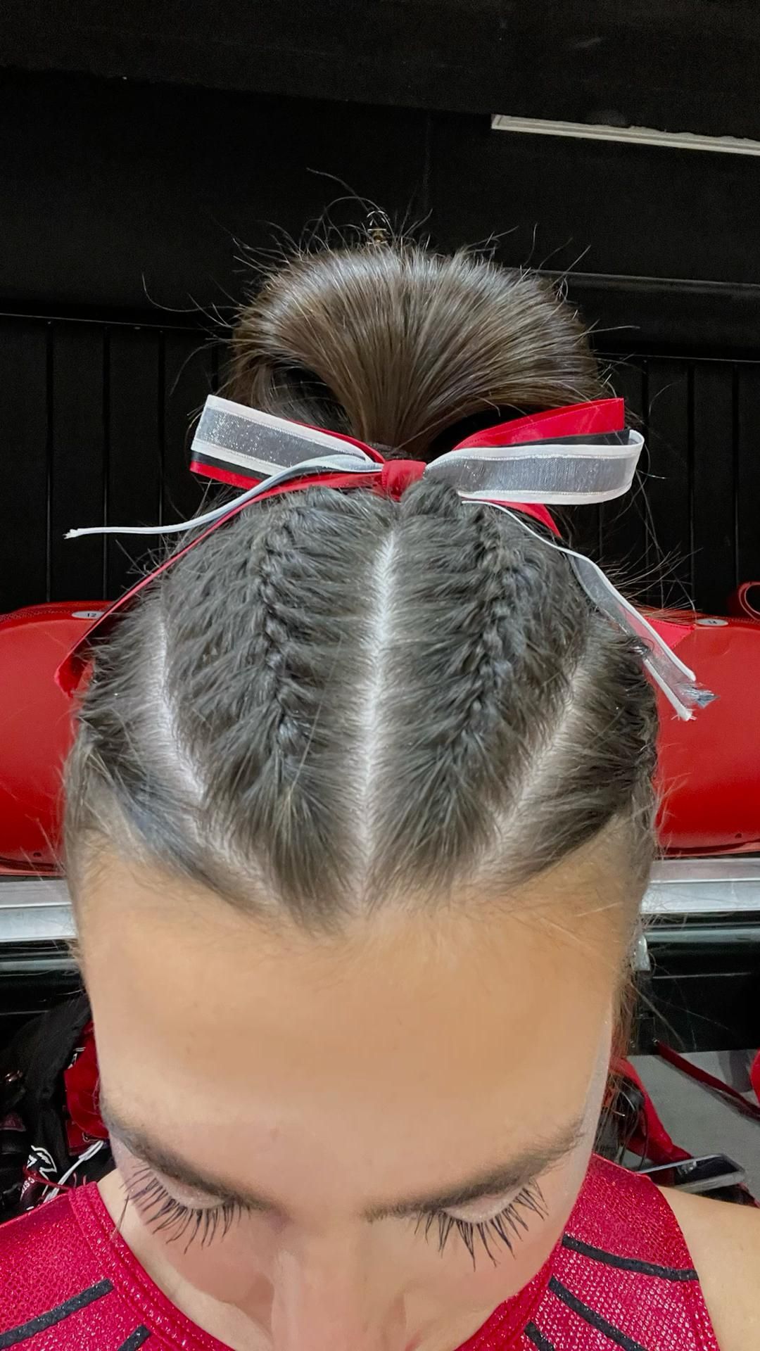 89 Football Game Hairstyles: Easy, Stylish Looks for High School ...