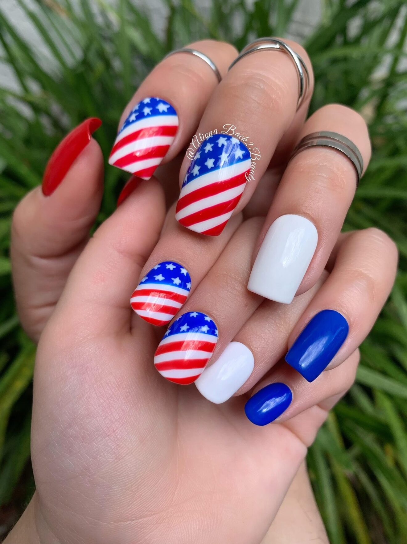 141 Trendy Labor Day Nails 2025: Simple & Stylish Designs, Colors, and ...