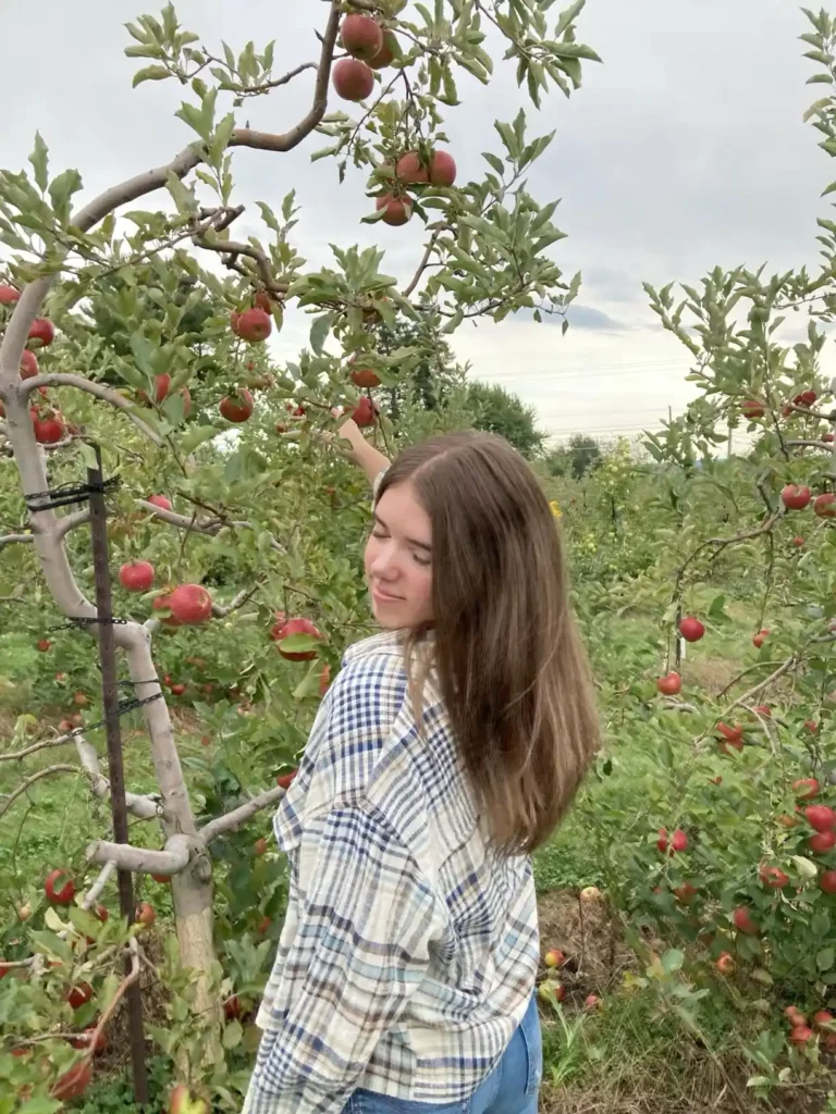102 Apple Picking Outfit Ideas 2025 - NewForestSafari