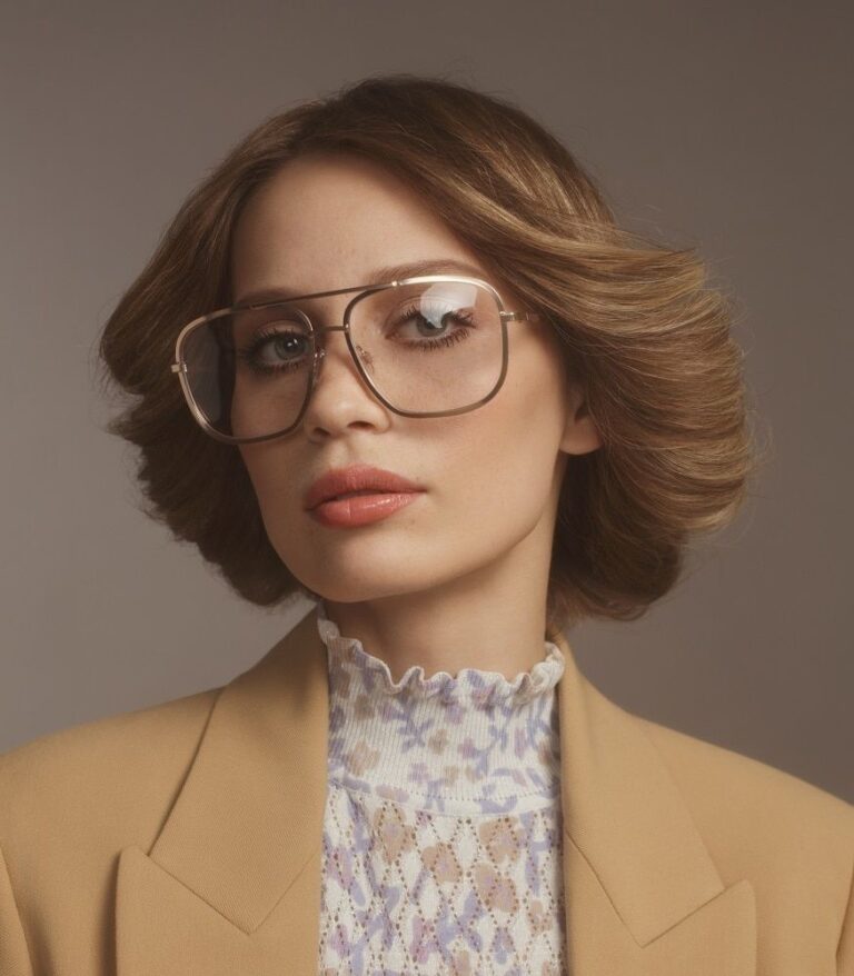 103 Fabulous Disco Hairstyles: 70s Curly, Short Hair, Ponytails ...